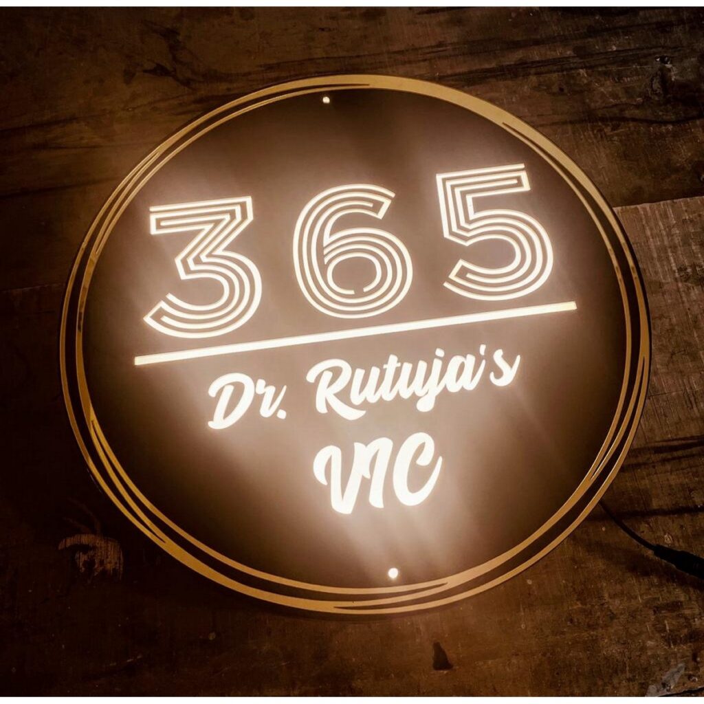 Acrylic Laser Cut Waterproof LED Name Plate Round Shaped